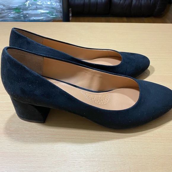 Dress Barn | Shoes | Dressbarn Bell Heels Size 8 | Poshmark
